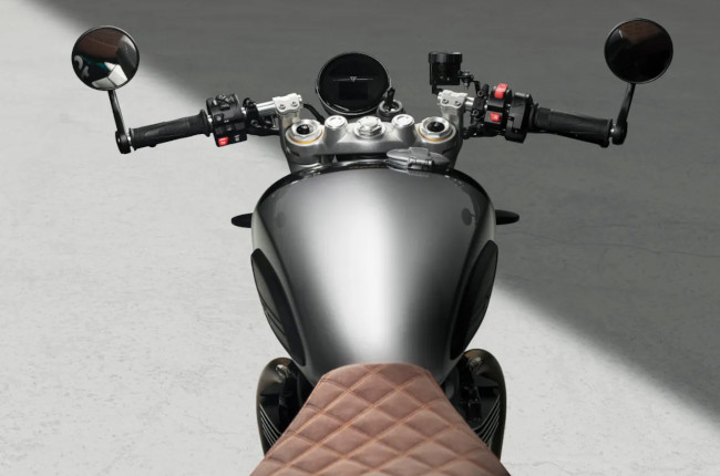 Triumph revives its cafe racer formula with the Speed Twin 1200 Cafe ...