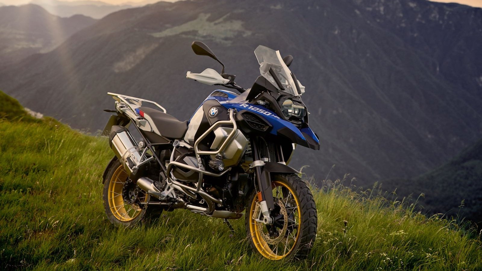 BMW R 1250 GS Adventure 2025, Philippines Price, Specs & Official ...