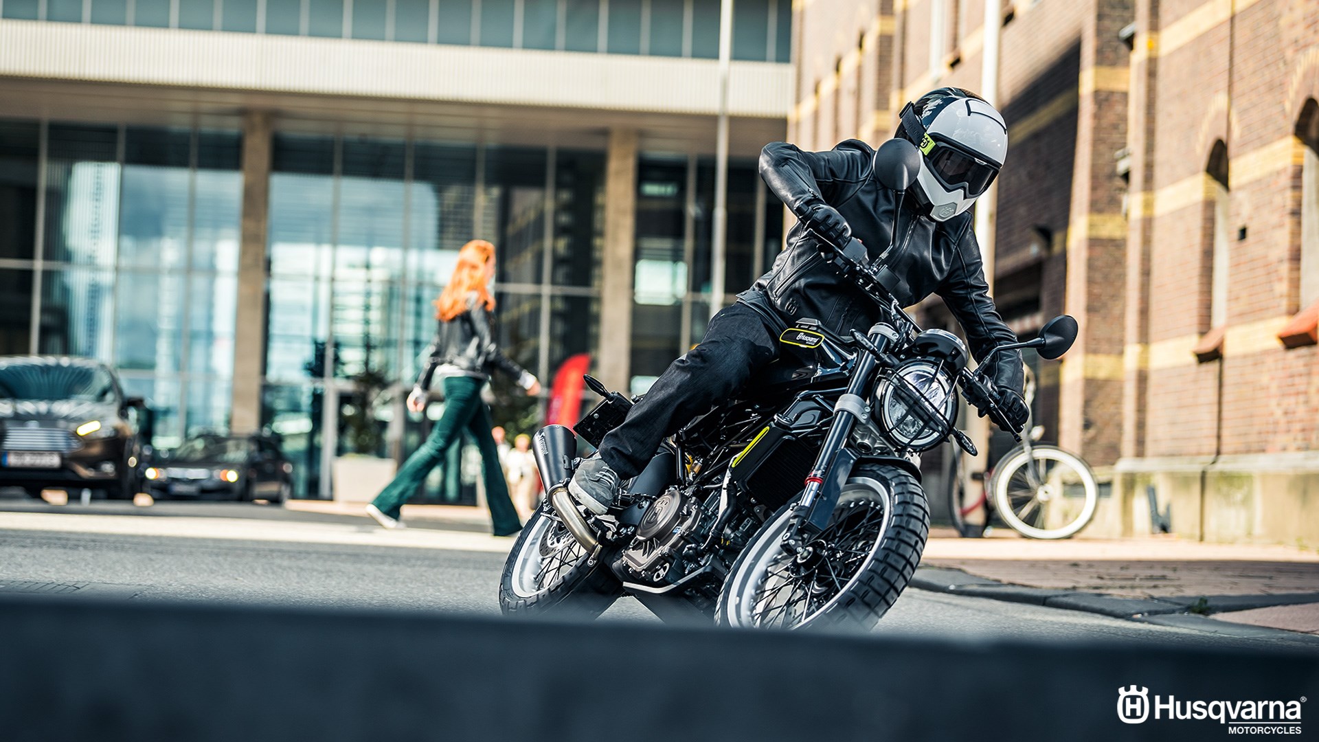 Husqvarna Svartpilen 401 2020, Philippines Price, Specs & Official ...