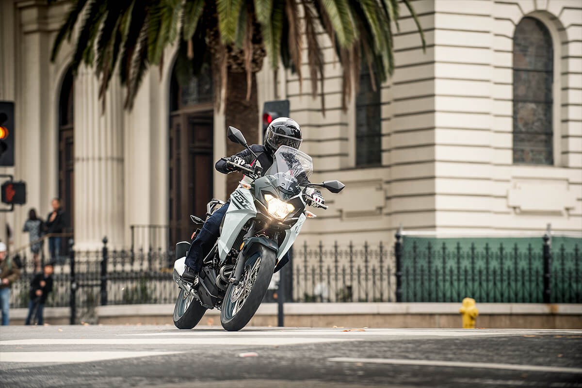 Kawasaki Versys-X 300 2025, Philippines Price, Specs & Official Promos ...