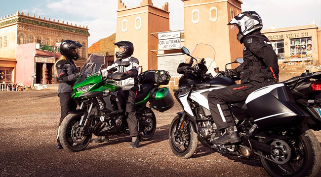 Kawasaki Versys 1000 SE 2025, Philippines Price, Specs & Official ...