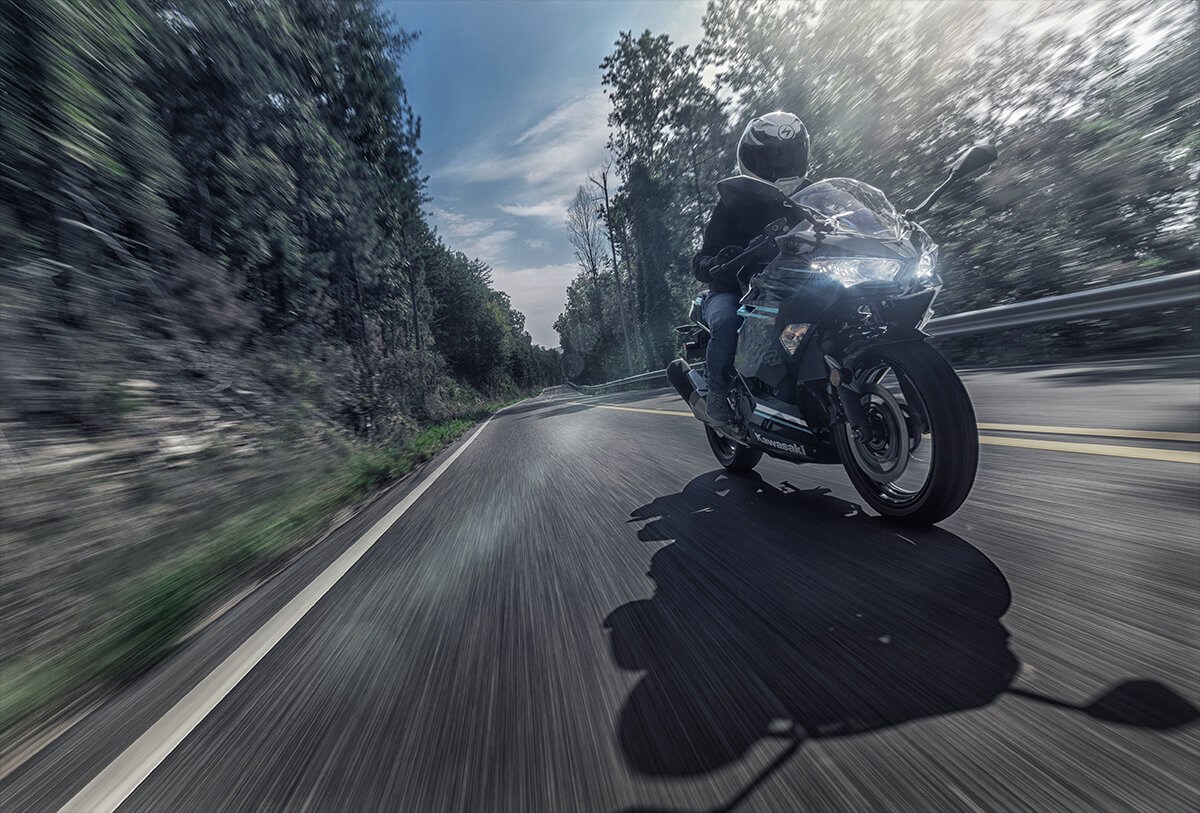 Kawasaki Ninja 400 ABS 2025, Philippines Price, Specs & Promos | MotoDeal